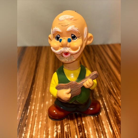 by Trade Mark Alps | Toys | Vintage Wind Up Old Man Bobble With Guitar ...